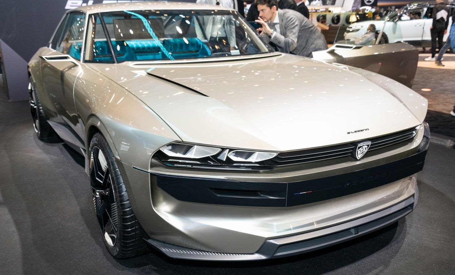 Peugeot e-LEGEND technical specifications and fuel economy